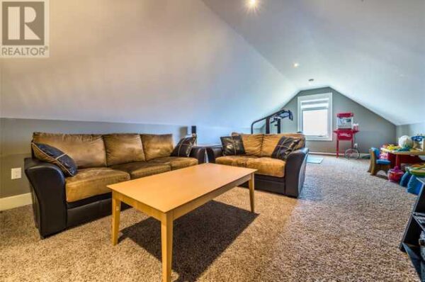 Topsail Bluff Home For Sale In Paradise - NEWFOUNDLAND BUZZ