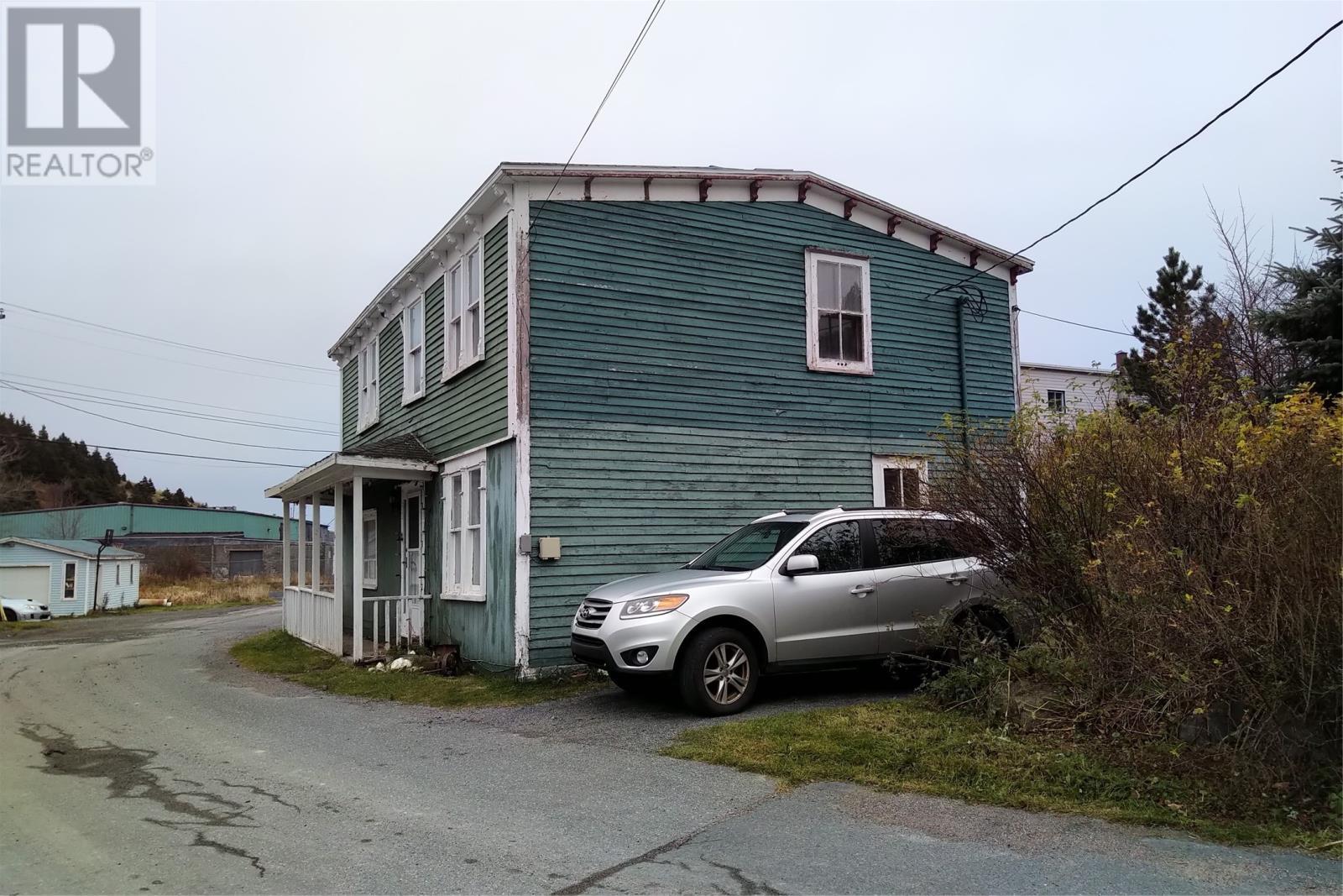 Newfoundland Salt Box House From The 1880's In Tors Cove